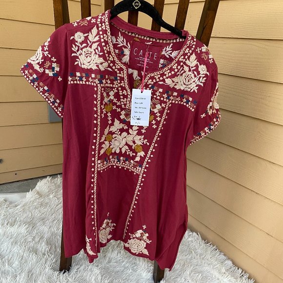 Caitlin | Tops | Caite Auro Citco 48 | Poshmark